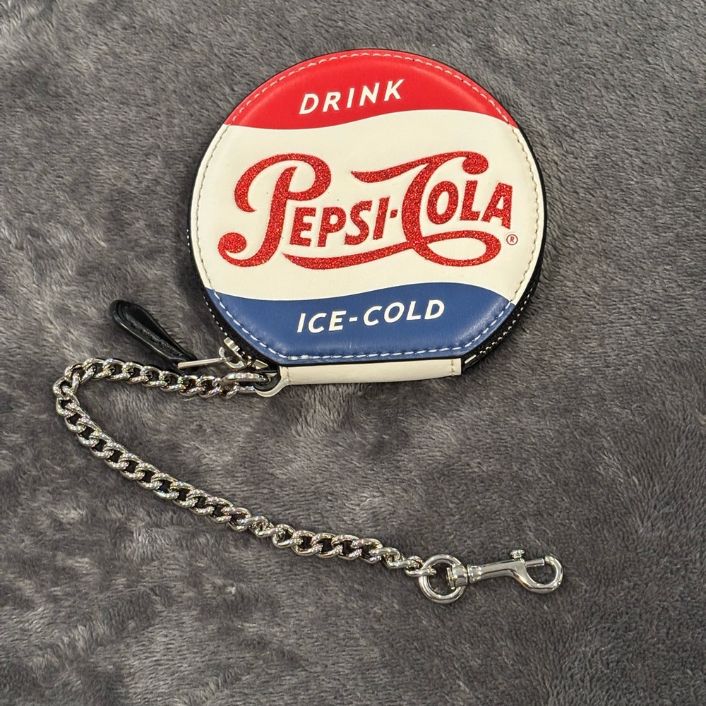 Coach Pepsi Cola Coin Purse Leather Zip Around Euc - Gem